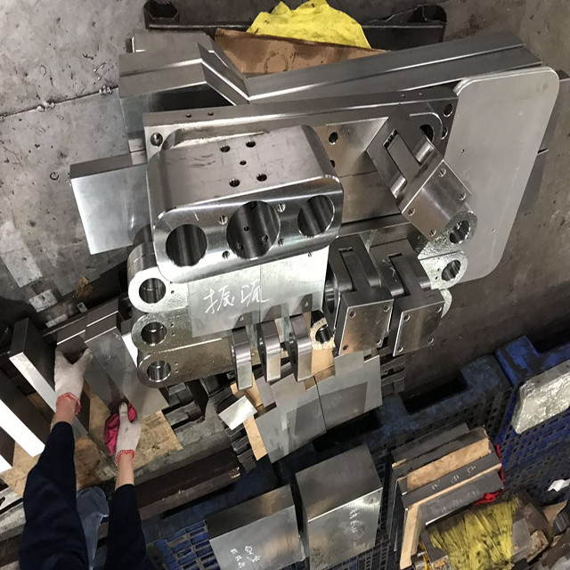 High Hardness Din 1.2344 52-56 HRC Hot Work Tool Steel